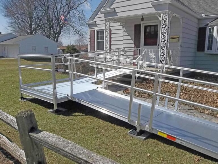 PATHWAY® 3G Aluminum Modular Ramp System by EZ-ACCESS®